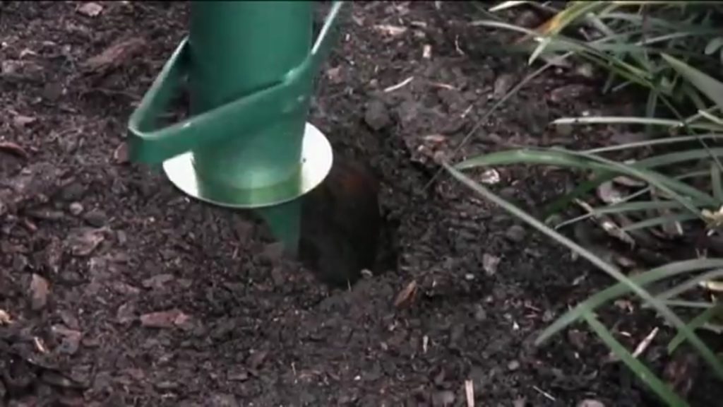 How to Plant Bulbs with the ProPlugger (with Video) | ProPlugger